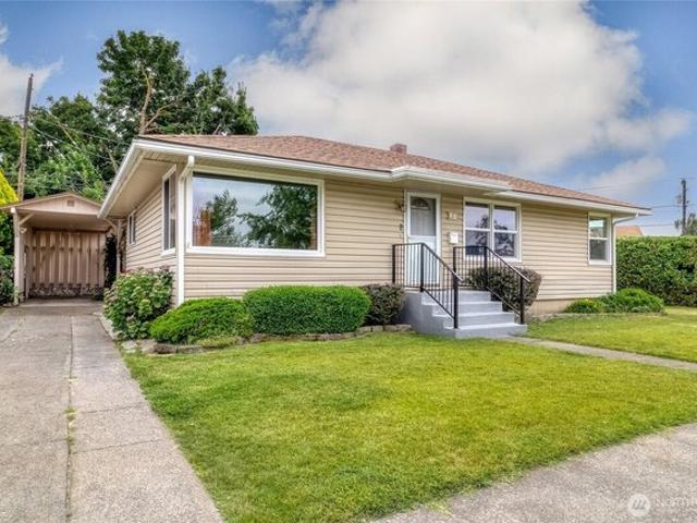 12 Francis Dr, Walla, WA 99362