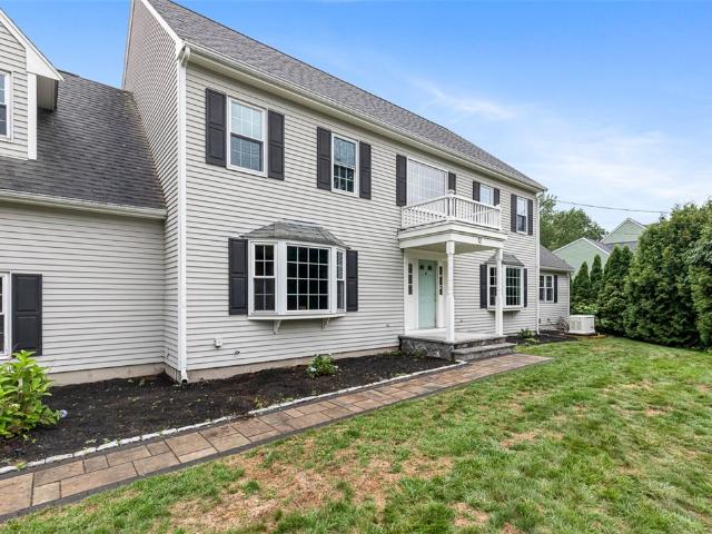 12 Frederick Lane
