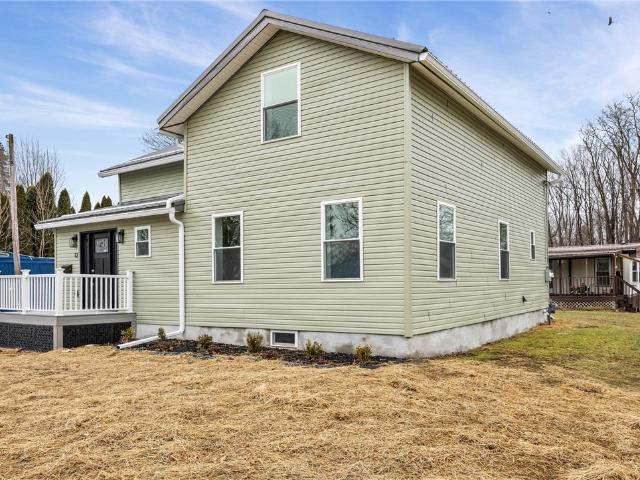 12 Garfield Avenue