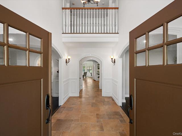 12 Glenridge Lane