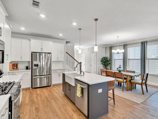 12 Gressette Place
