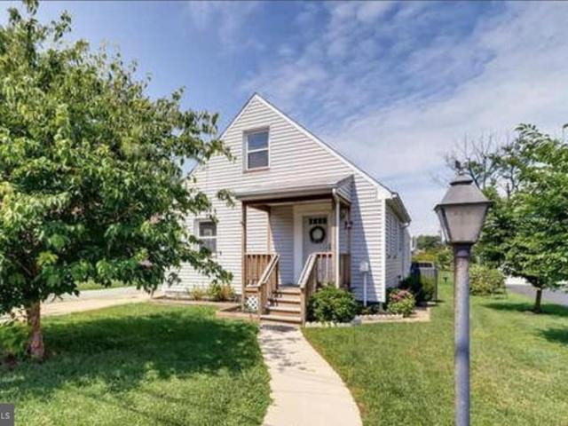 12 Hampton Rd, Linthicum Heights, MD 21090
