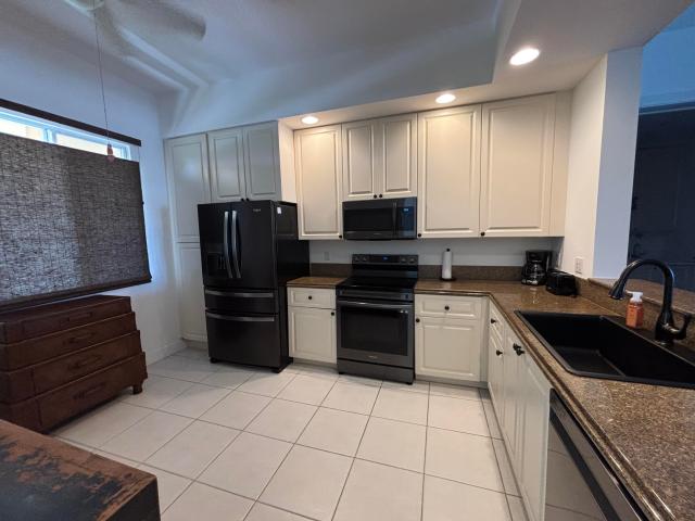 12 Harbour Isle Dr W, Unit 306, Fort Pierce, FL 34949 | MLS #B26024 | Compass