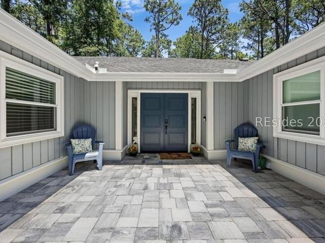 12 Headlands Dr, Hilton Head Island, SC 29926