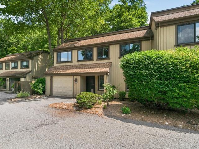12 Heritage Hills A
