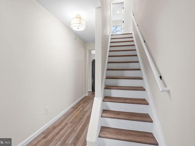 12 Heron Ct, Newark, DE 19702 | MLS #DENC2102