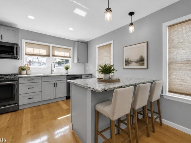 12 Highview Ave