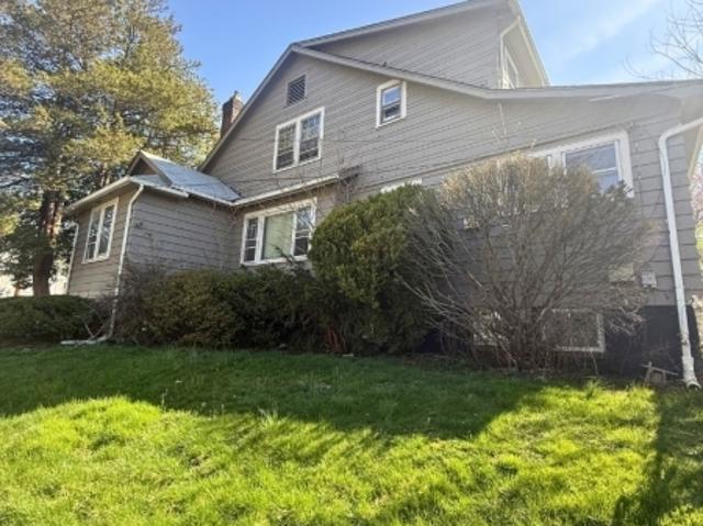 12 Hillcrest Rd