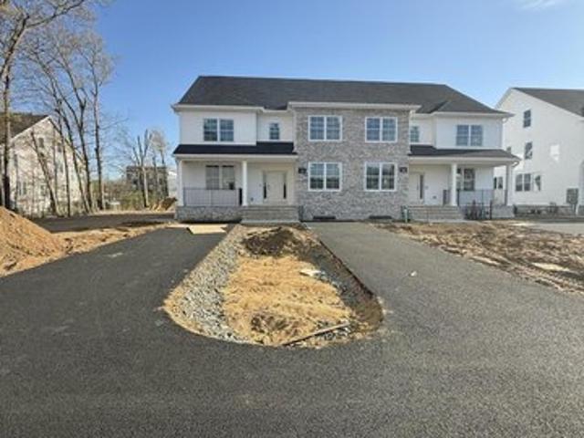 12 Holden Sq, Lakewood, NJ 08701