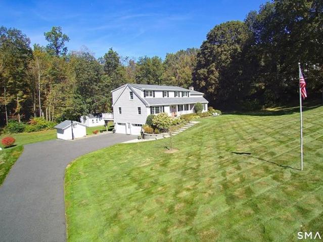 12 Holmes Rd, Ridgefield, CT 06877