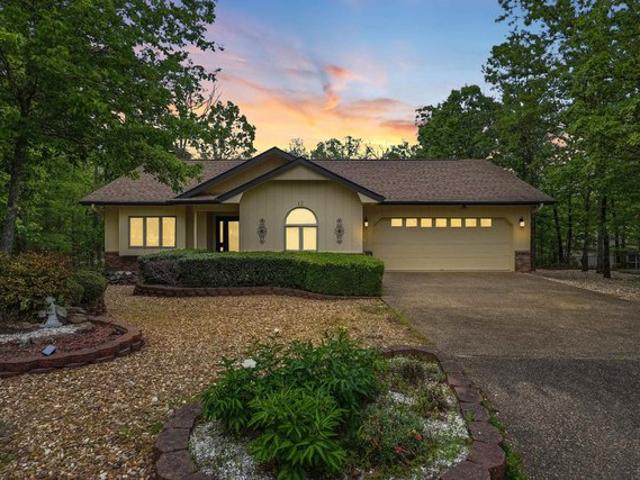 12 Huesca Ln, Hot Springs Village, AR 71909