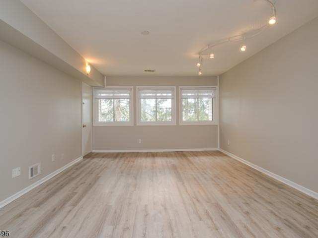 12 J Avon Dr, East Windsor, NJ 08520 | MLS #4021
