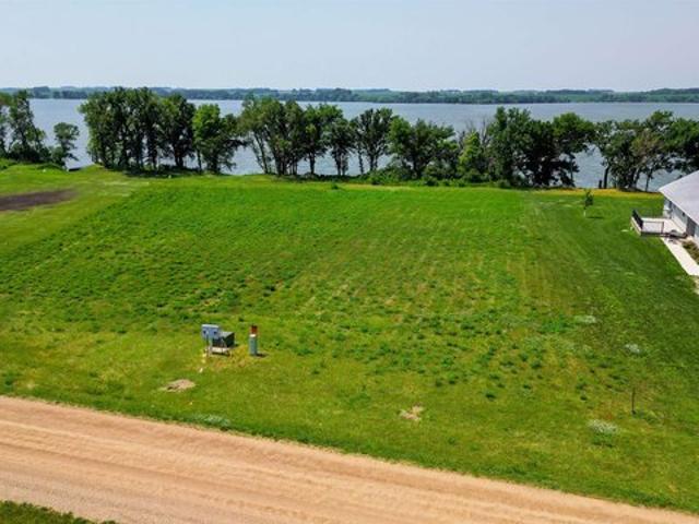 12 Jayvee Ln, Garvin, MN 56132