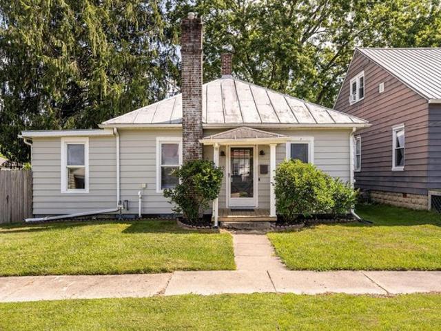 12 Kenyon St, Mount Vernon, OH 43050