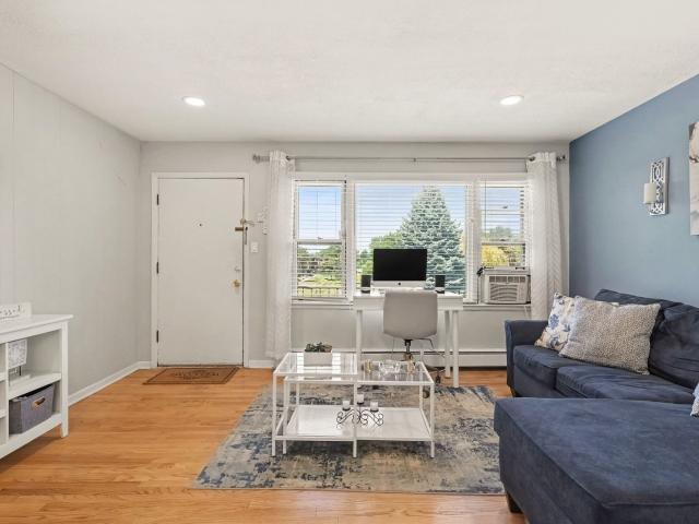 12 King Arthur Court # 12