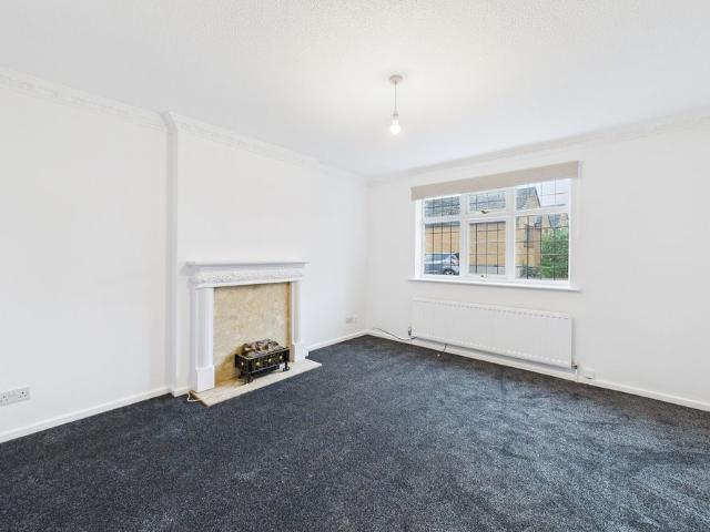 12 Kingswood Grove, S20