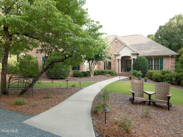 12 Kilrea Court