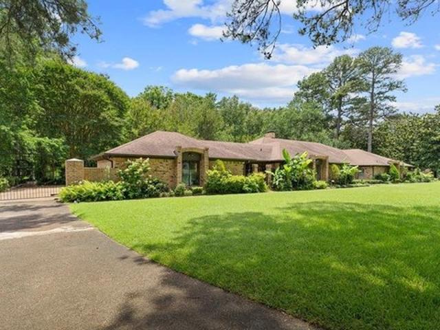 12 Knotty Pne, Texarkana, TX 75503