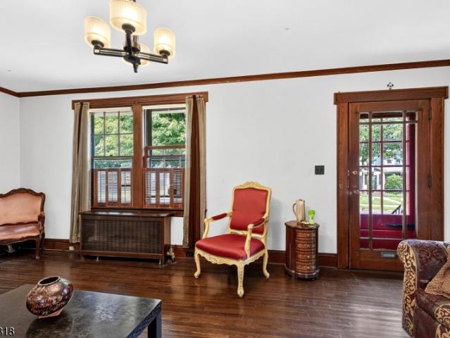 12 Lancaster Ave
