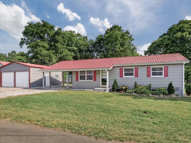 12 Lane St, Petersburg, TN 37144