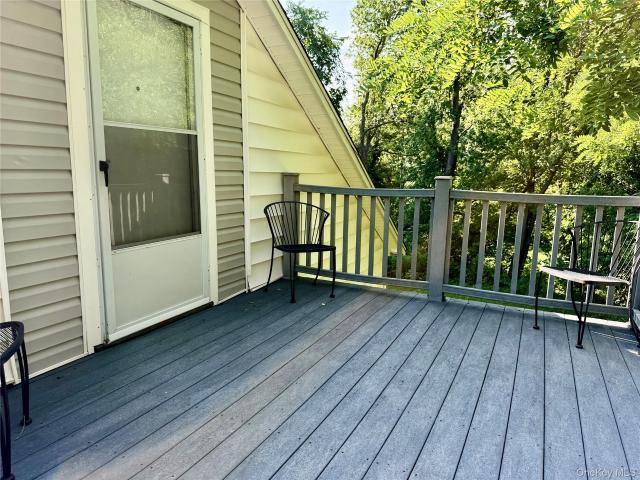12 Lake Drive