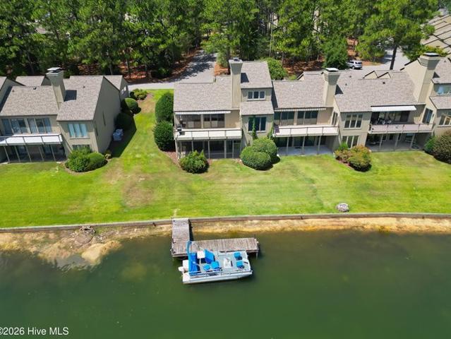 12 Lake Pinehurst Villas Rd, Pinehurst, NC 28374