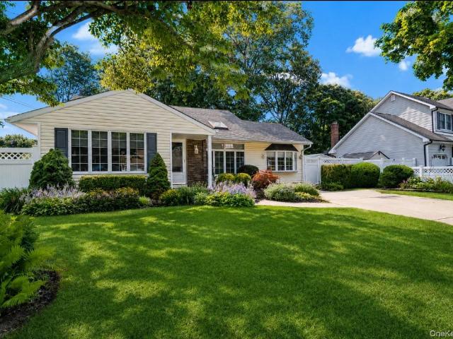 12 Larry Road