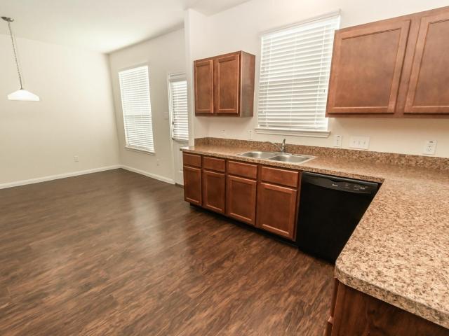 12 Lazy Swing Ct, Manvel, TX 77578 | MLS #10389 | Compass