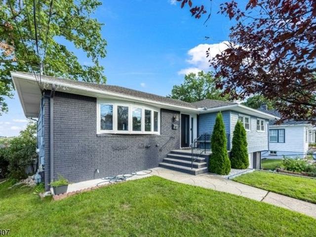 12 Lois Ave, Clifton, NJ 07014