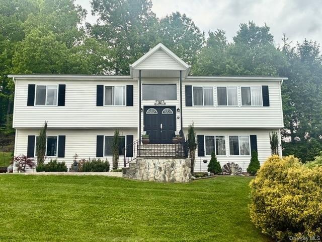 12 Louis Donato Dr, Garnerville, NY 10923