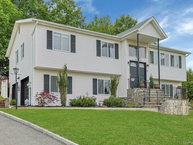 12 Louis Donato Dr, Garnerville, NY 10923