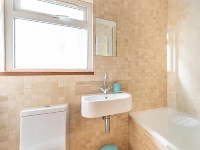 12 Manbey Grove, London, E15 1EX, United Kingdom | 3 bed townhouse for rent #110815560 | Rentberry