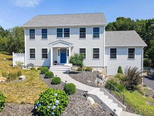 12 Majestic Ave, Pelham, NH 03076