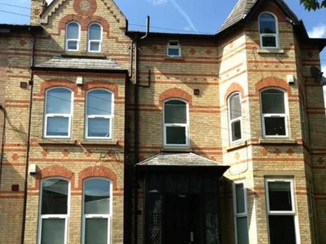 12 Mayfield Road, Manchester, M16 8FT, United Kingdom | 2 bed duplex for rent #137170945 | Rentberry