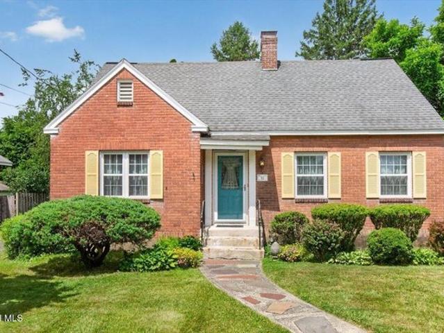 12 Mellon Ave, Troy, NY 12180
