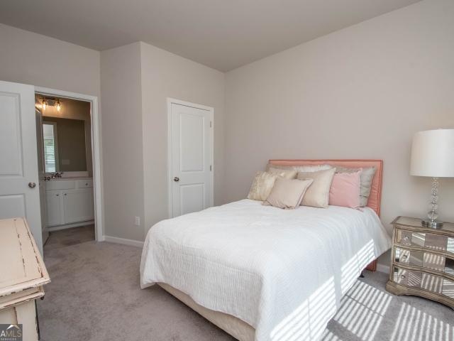 12 Mercury Lane 29