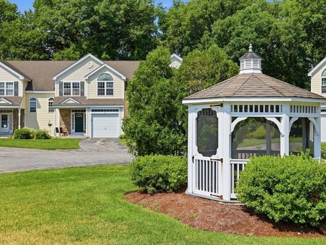 12 Minuteman Ln Unit 6, Westford, MA 01886