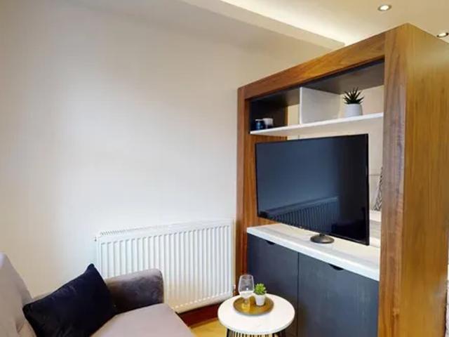 12 Minshull Street, Manchester, M1 3FP, United Kingdom | Studio apartment for rent #136497997 | Rentberry