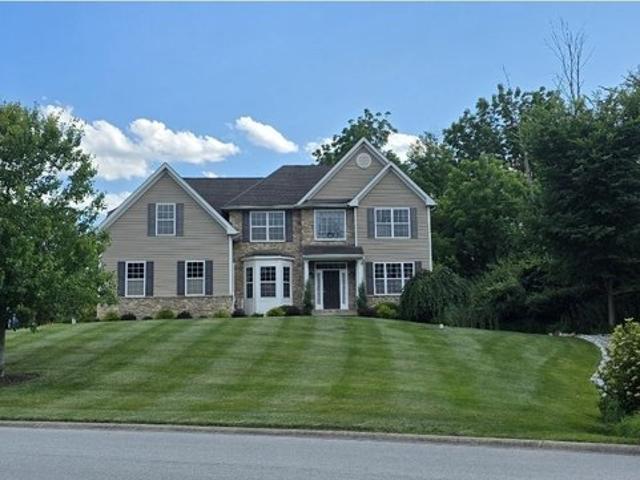 12 Michael Ct, Coatesville, PA 19320
