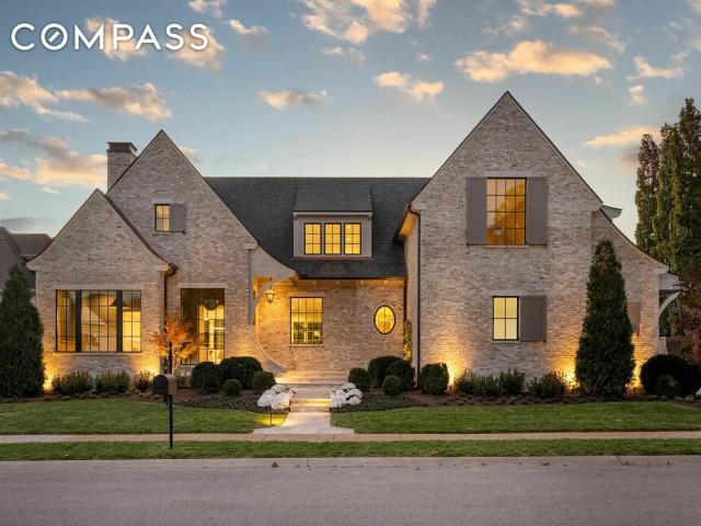 12 Middleton Park Ln, Nashville, TN