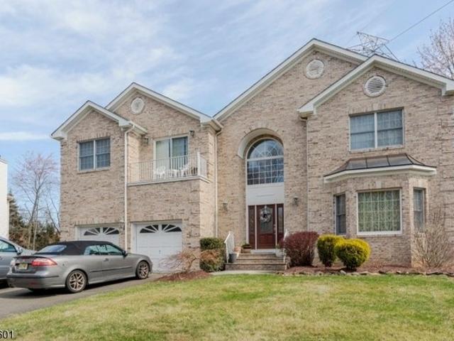 12 Morgan Way, East Hanover, NJ 07936