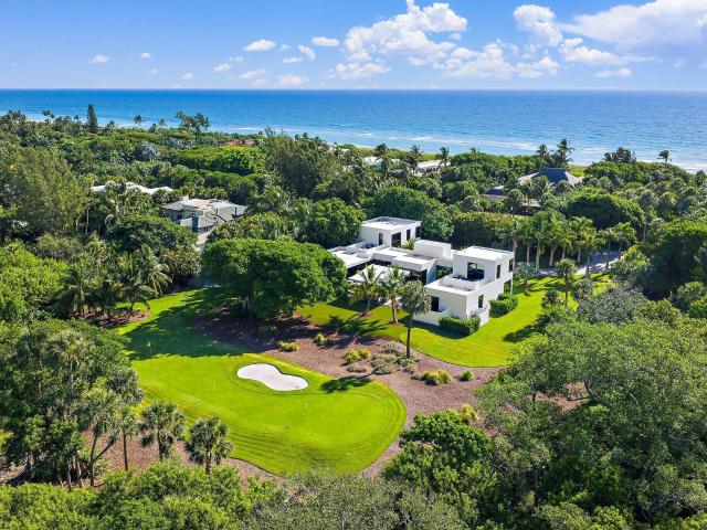 12 N Beach Rd, Jupiter Island, FL 33455 | MLS #B26022