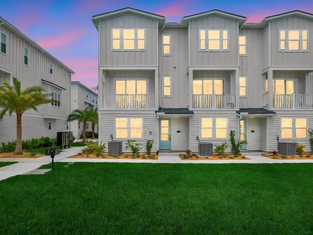 12 N Beach Way, Jacksonville Beach, FL 32250