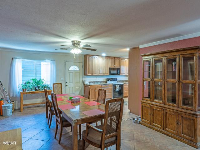 12 Navajo Drive