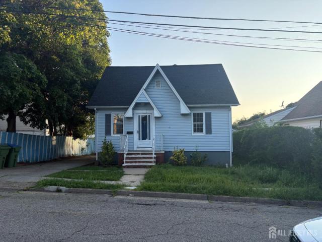 12 Nelson Avenue