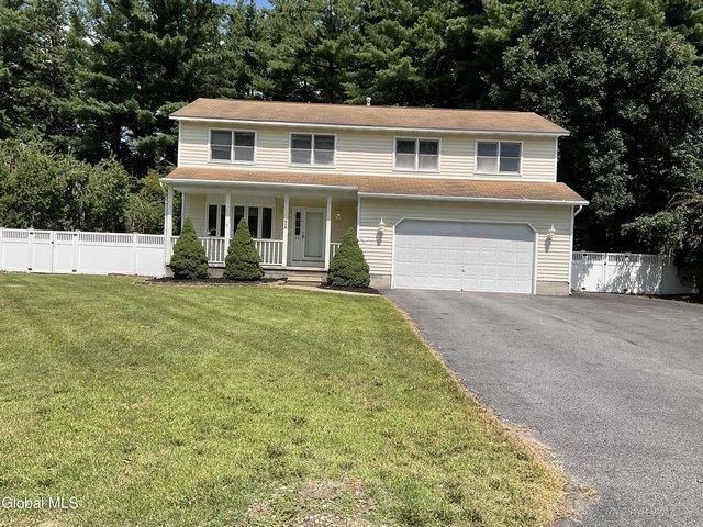 12 Netherlands Blvd, Rotterdam, NY 12306