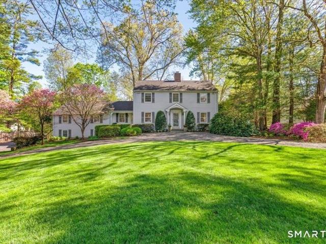 12 Norholt Dr, New Canaan, CT 06840