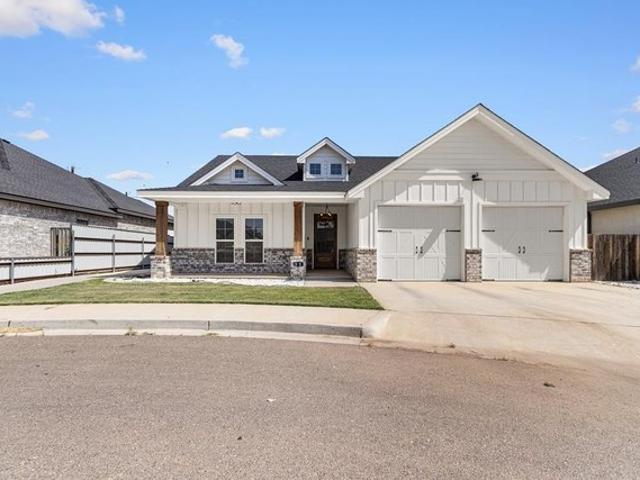 12 NW Sarai Cir, Andrews, TX 79714