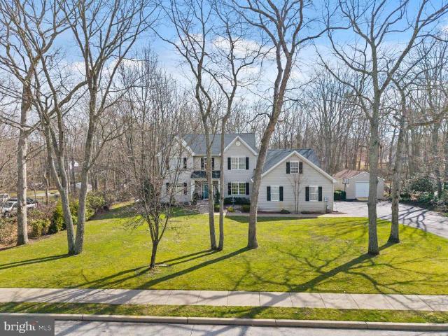 12 Oak Leaf Drive
