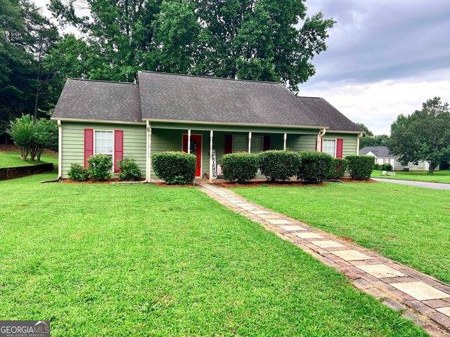 12 Oak St, Newnan, GA 30263